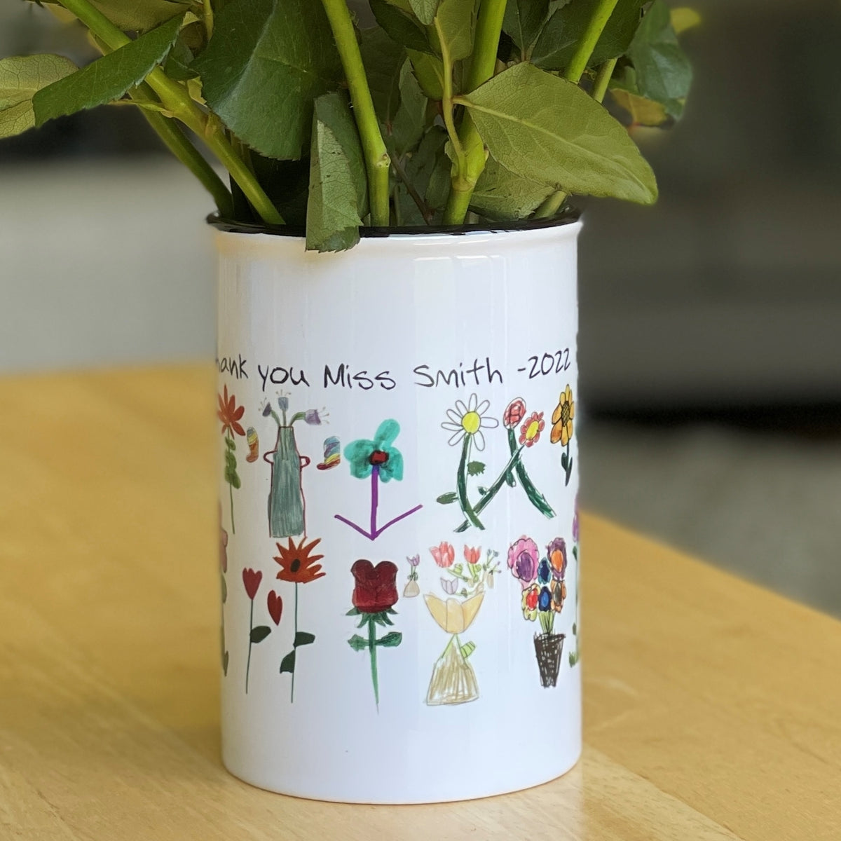 Class Vase – Dinky Artist